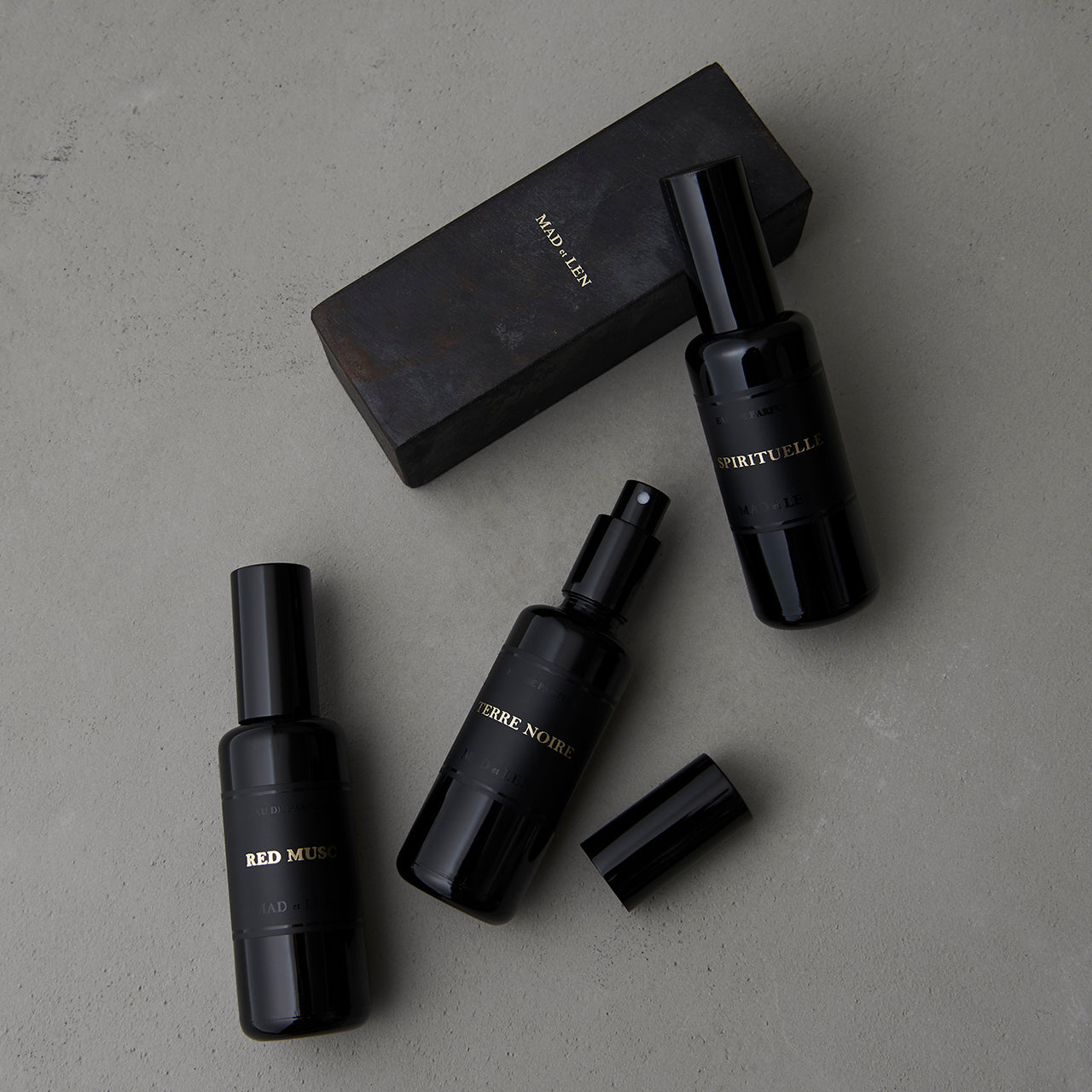 RED MUSC (レッド ムスク) - MAD et LEN (送料無料 無料サンプルムエット マドエレン 香水正規通販) – Lounge Sai