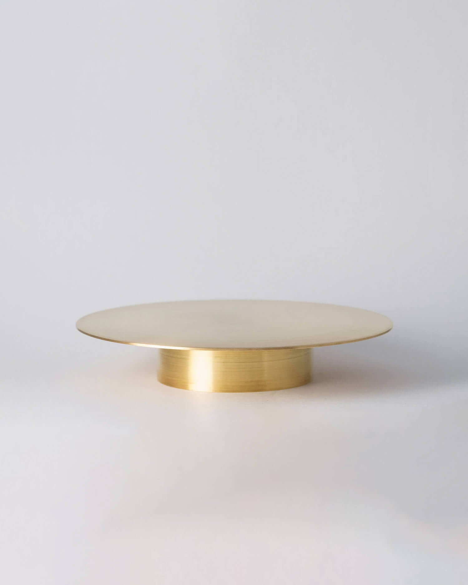 Pedestal Plate – Lounge Sai